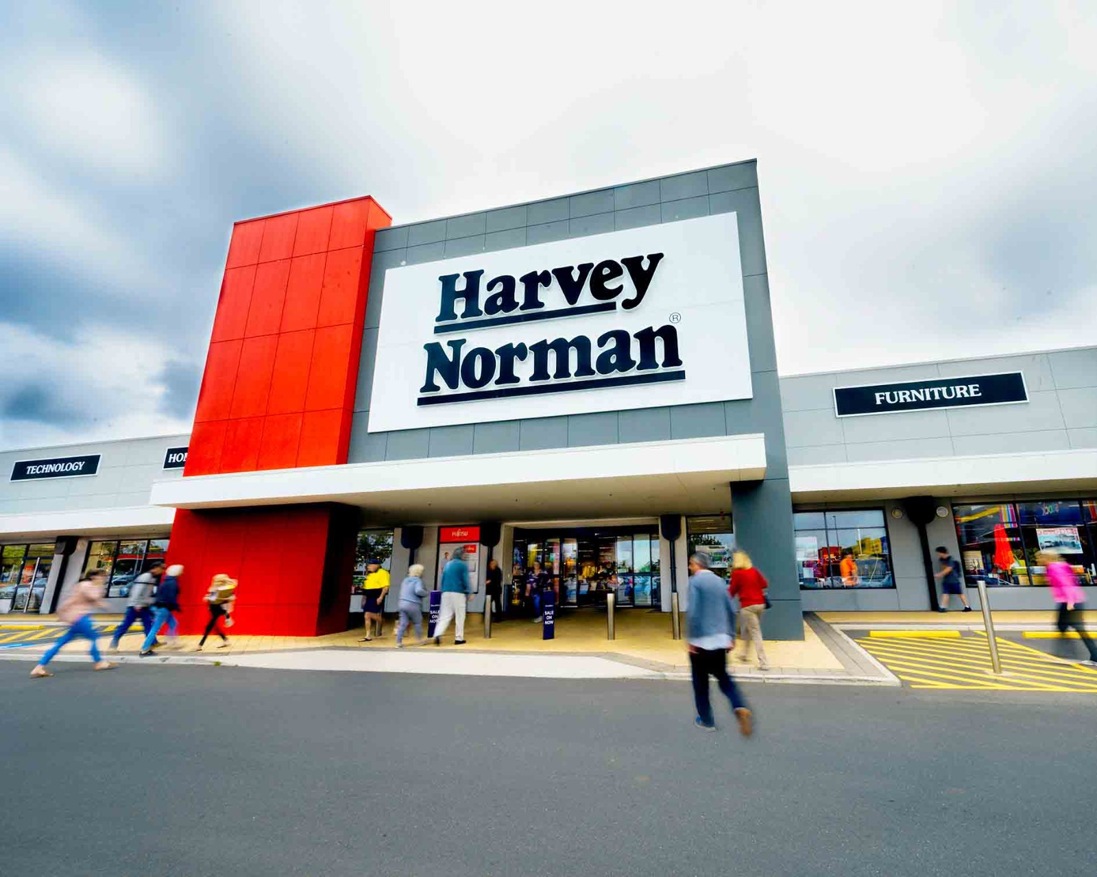 Harvey Norman, Munno Para – Norman Global Projects